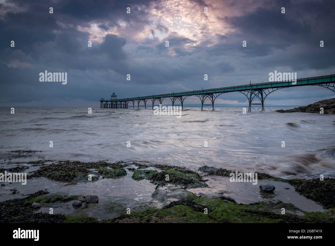 Clevedon cliff hi-res stock photography and images - Alamy