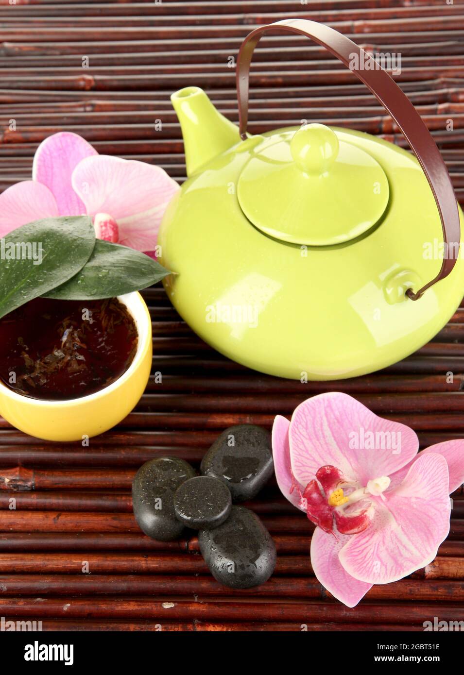 Chinese tea ceremony on bamboo table close-up Stock Photo - Alamy