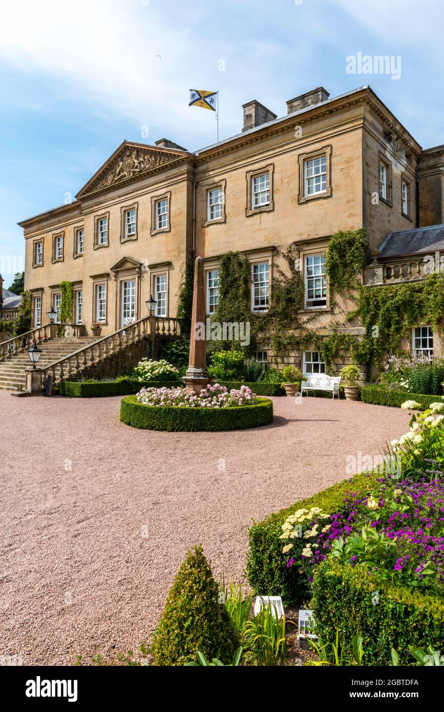 Palladian 18th century dumfries house hi-res stock photography and ...