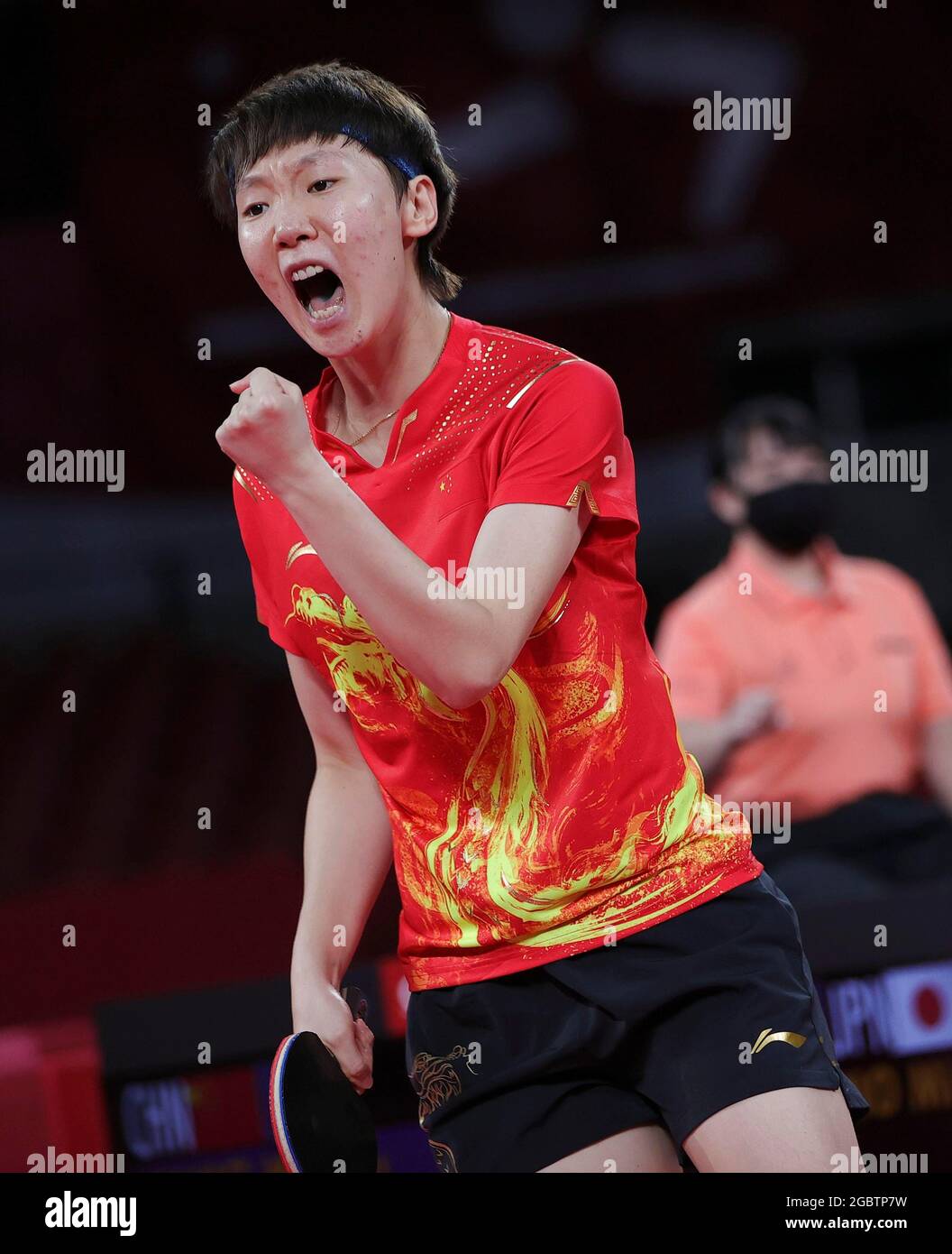 Tokyo, Japan. 5th Aug, 2021. Wang Manyu of China celebrates during the ...