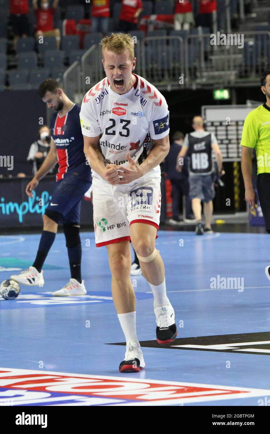 Lanxess arena hand hi-res stock photography and images - Alamy