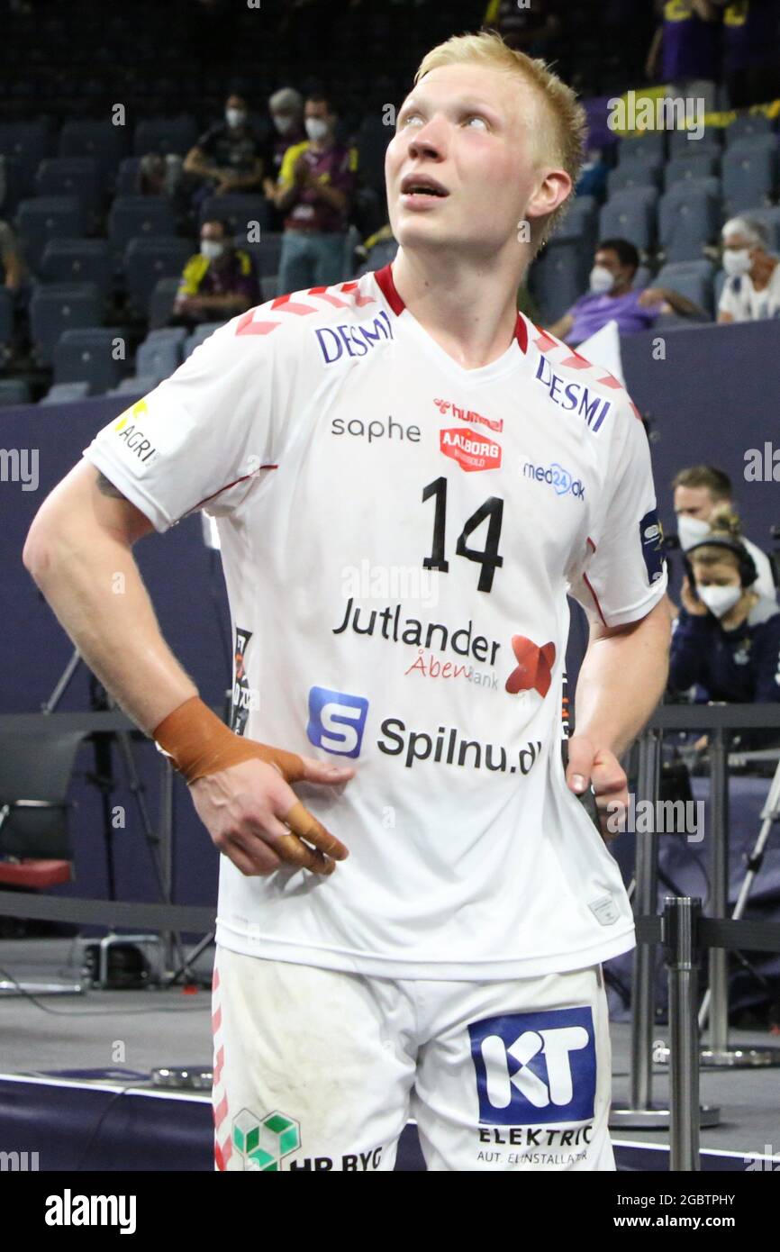 Lanxess arena hand hi-res stock photography and images - Alamy