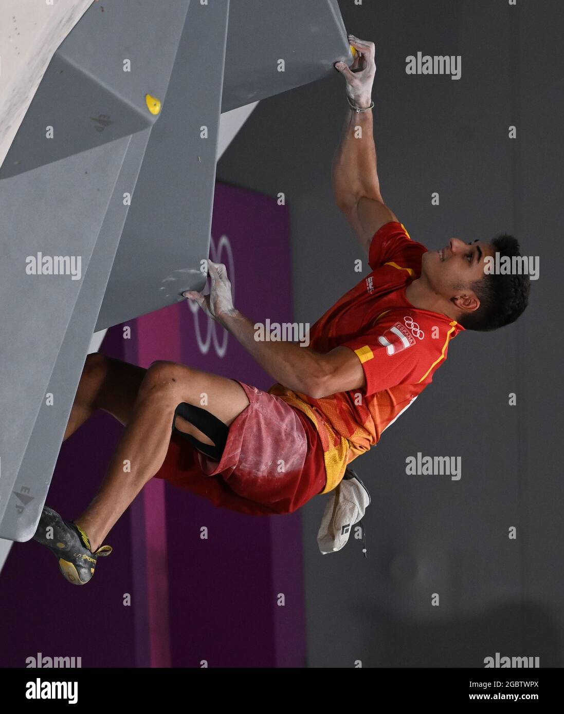 Tokyo, Japan. 05th Aug, 2021. Climbing: Olympics, Combined, Bouldering ...