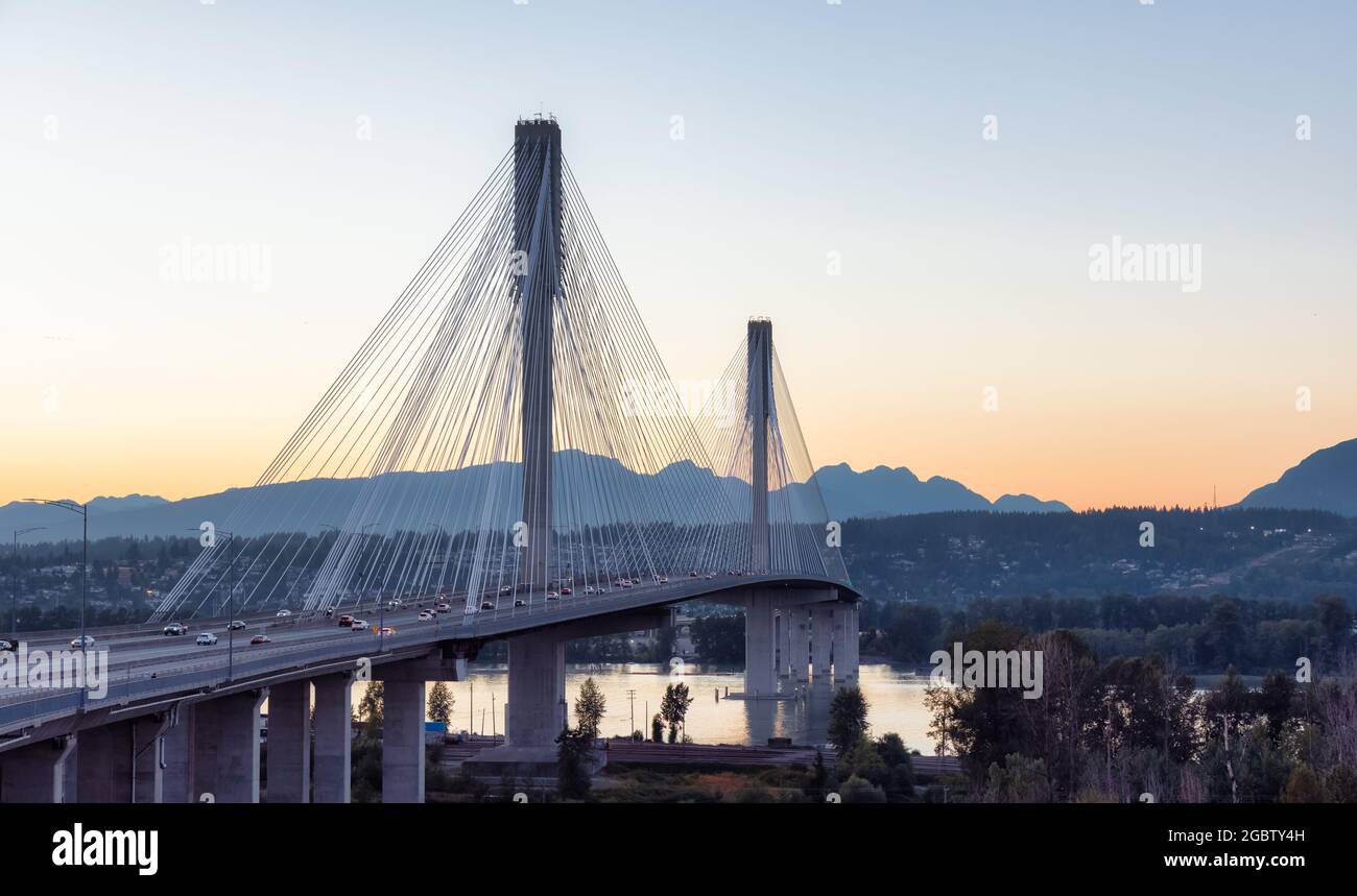 Port Mann Bridge over the Fraser River Stock Photo - Alamy