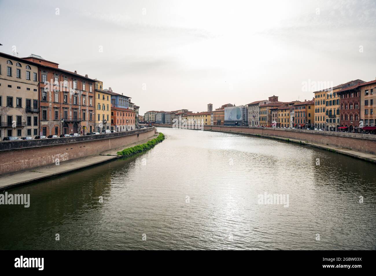 river arno flowing through the oldtown of Pisa, Tuscany Stock Photo - Alamy