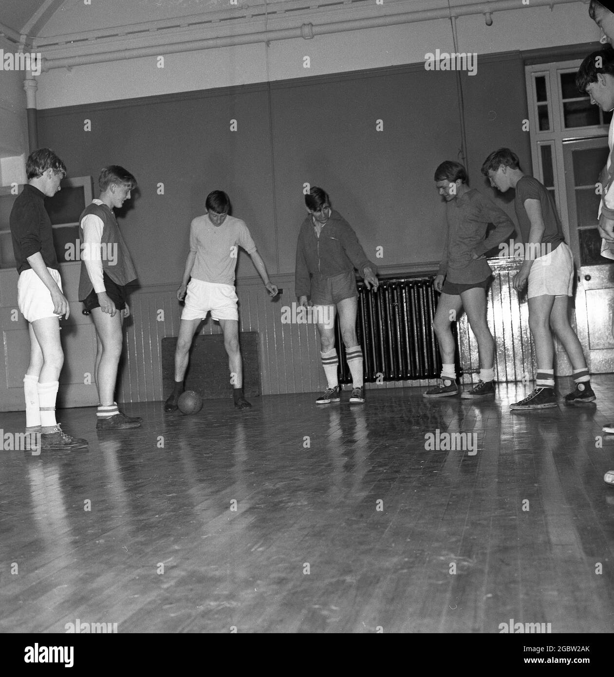 1960s teenagers uk Black and White Stock Photos & Images - Alamy