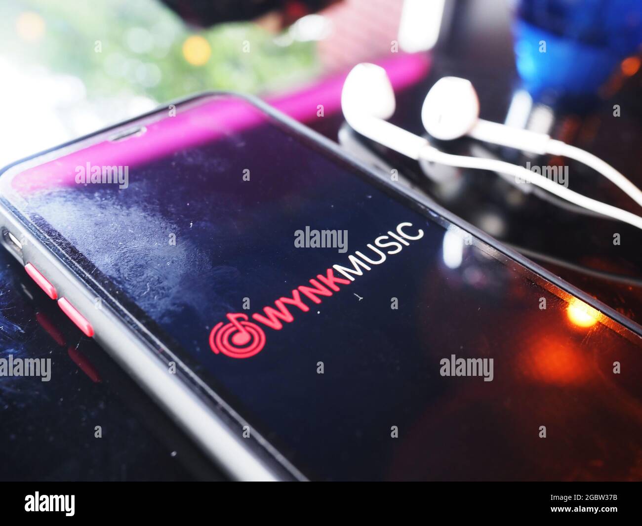 Wynk music hi-res stock photography and images - Alamy