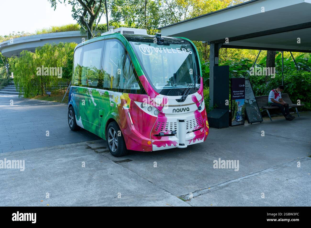 SINGAPORE, SINGAPORE - Aug 05, 2021: Auto rider , autonomous vehicle at ...