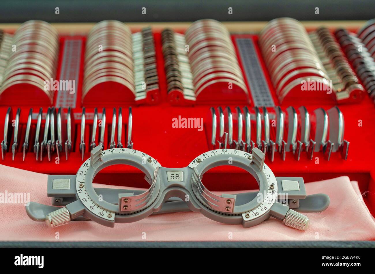 Trial eye test lenses hi-res stock photography and images - Alamy