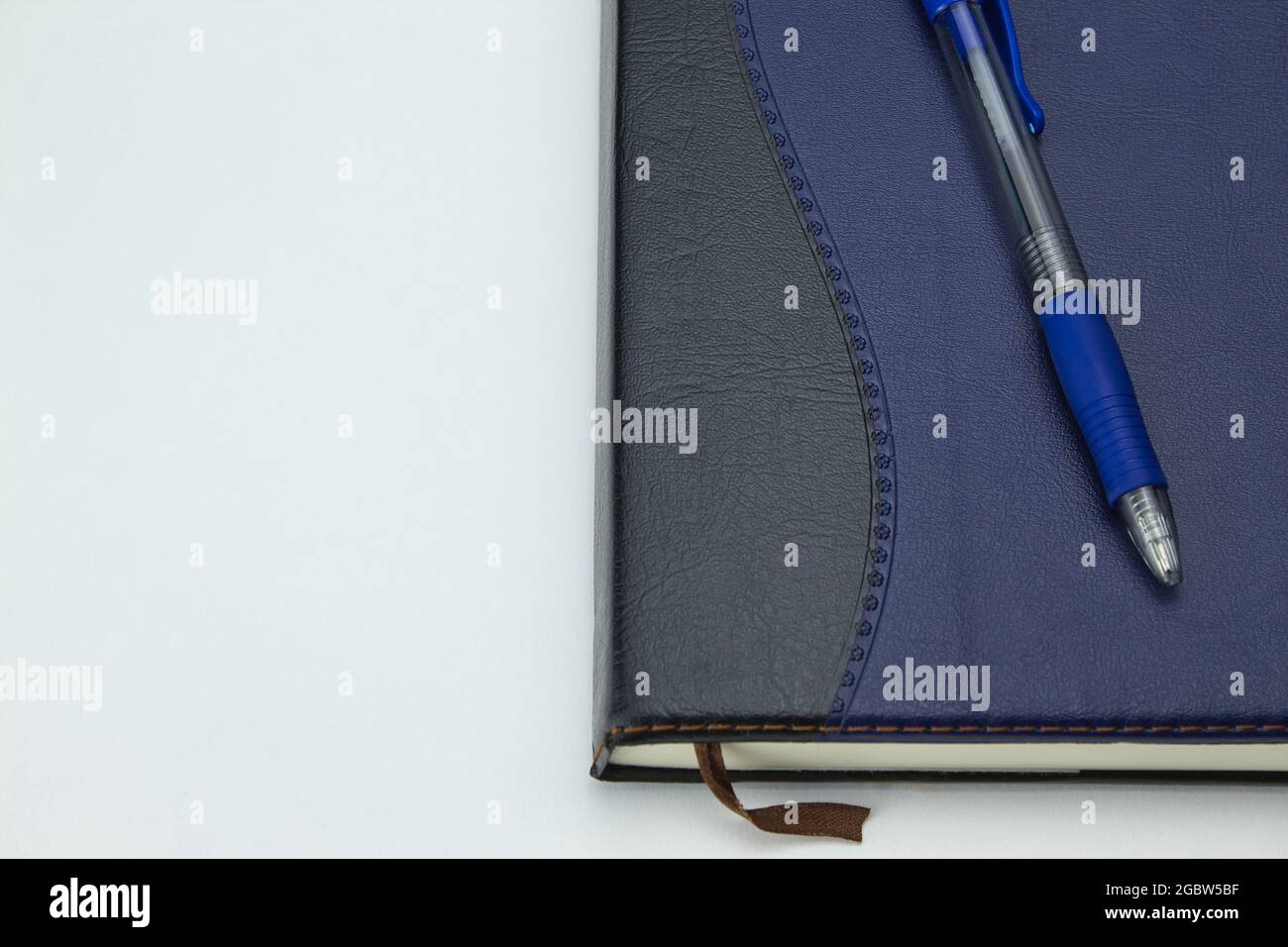 Overhead diary hi-res stock photography and images - Alamy