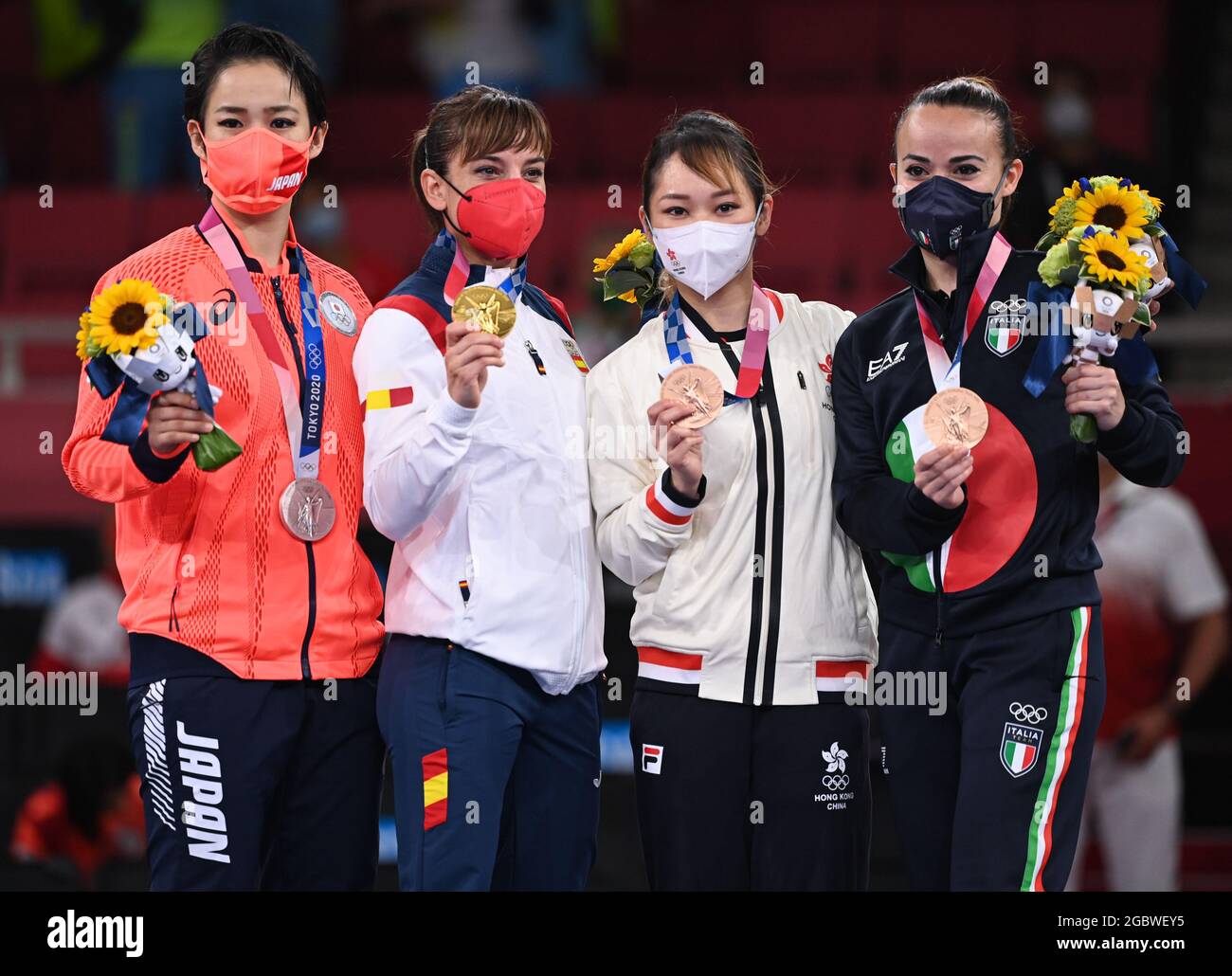 Tokyo, Japan. 5th Aug, 2021. Sandra Sanchez Jaime(2nd L) of Spain ...