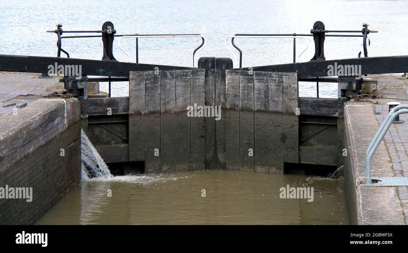 A Traditional Set of Wooden Canal Lock Gates Stock Photo - Alamy