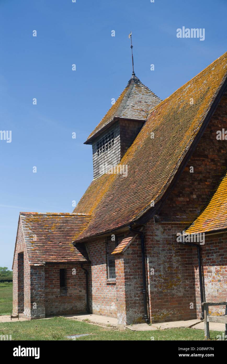 St Thomas a Becket church, Fairfield Kent Stock Photo - Alamy