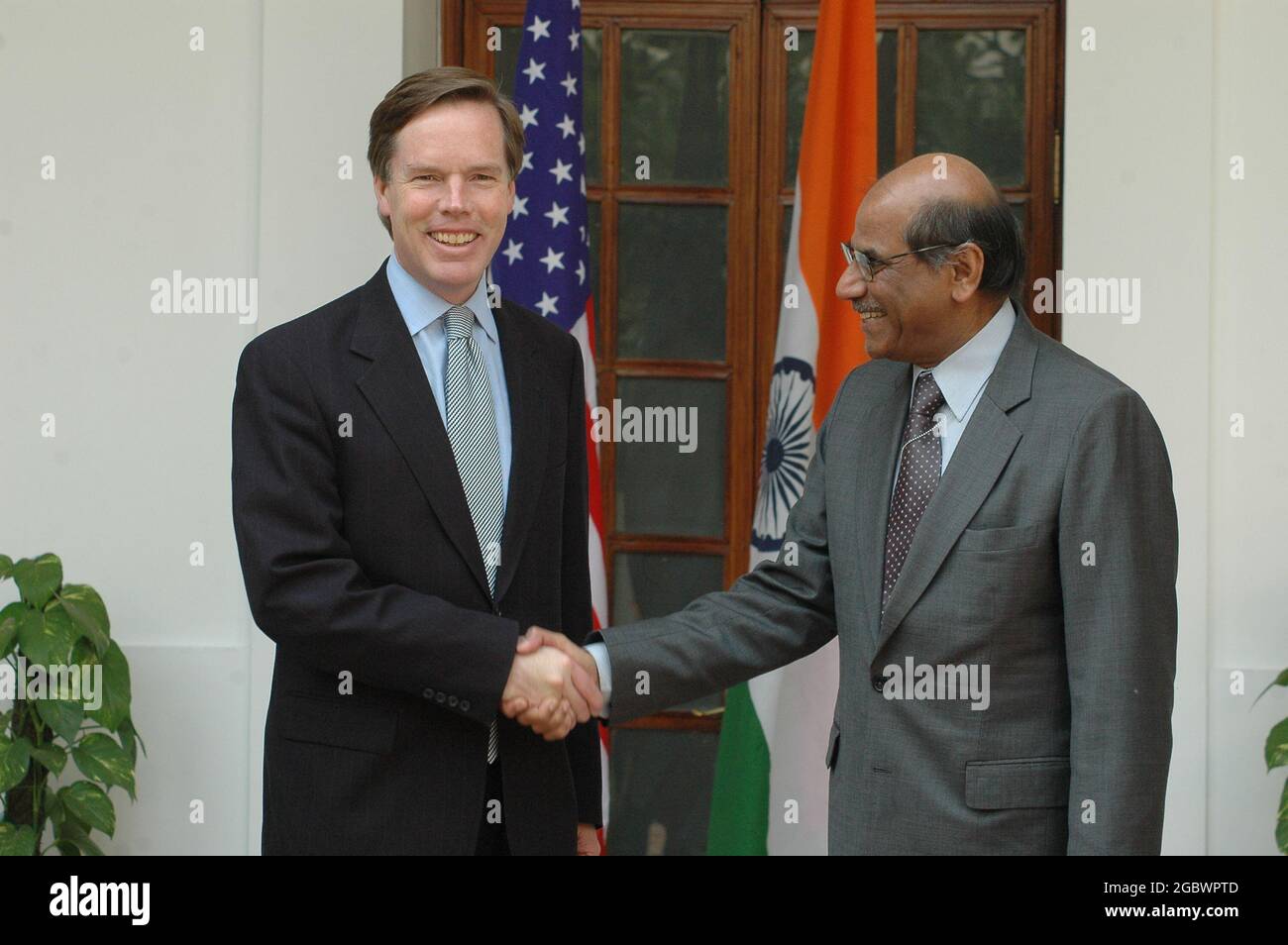Indian Foreign Secretary Shyam Saran with the United States of America ...