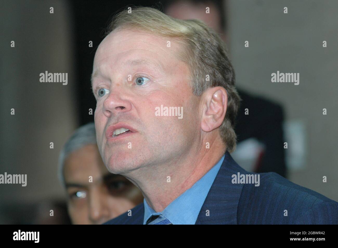 John chambers of cisco systems hi-res stock photography and images - Alamy