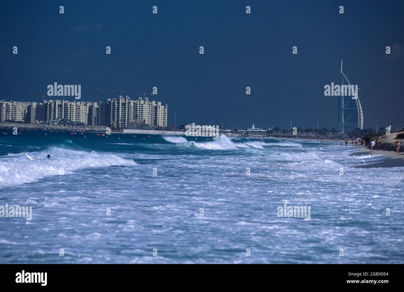 Marina Beach, Dubai, United Arab Emirates Stock Photo - Alamy