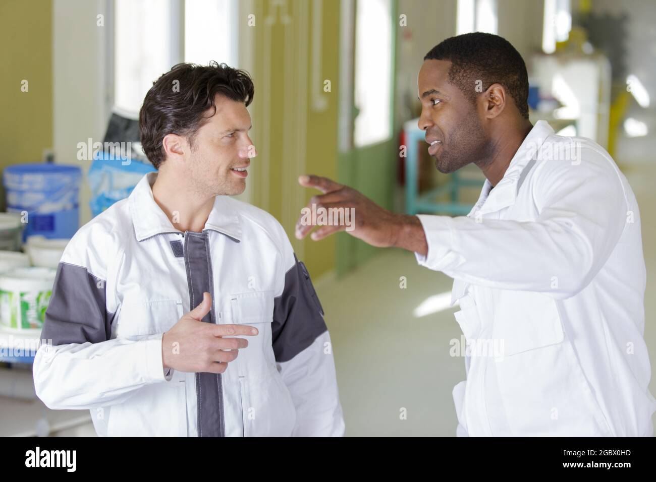 Training uniform explain hi-res stock photography and images - Alamy