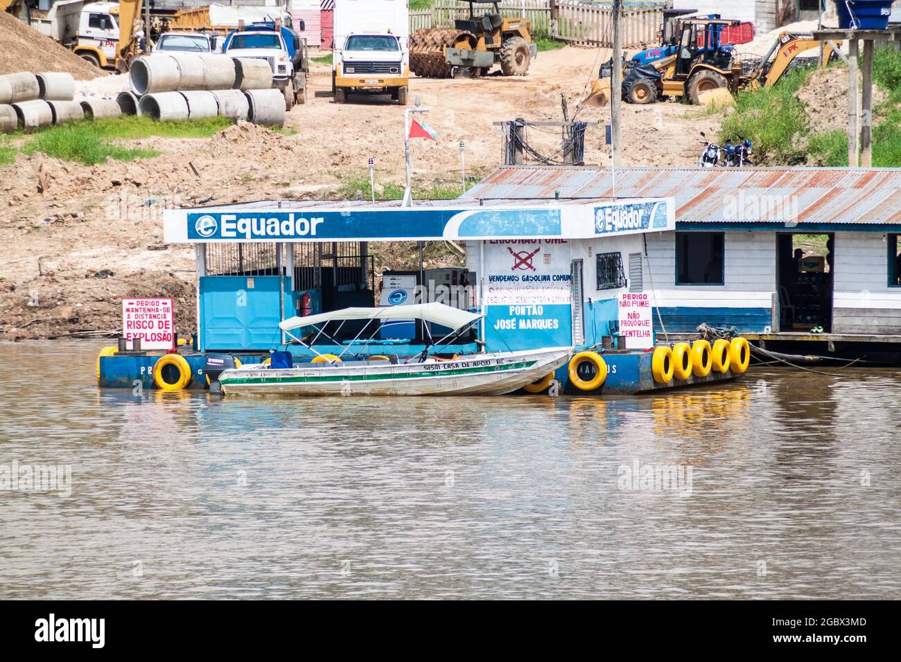 BENJAMIN CONSTANT, BRAZIL - JUNE 22, 2015: View of a floating petrol ...