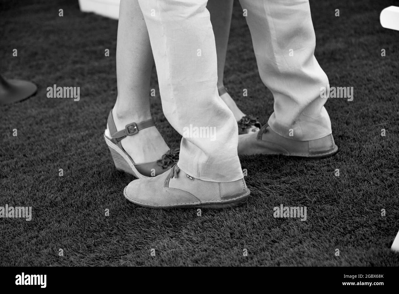Couples Dancing Feet Photography