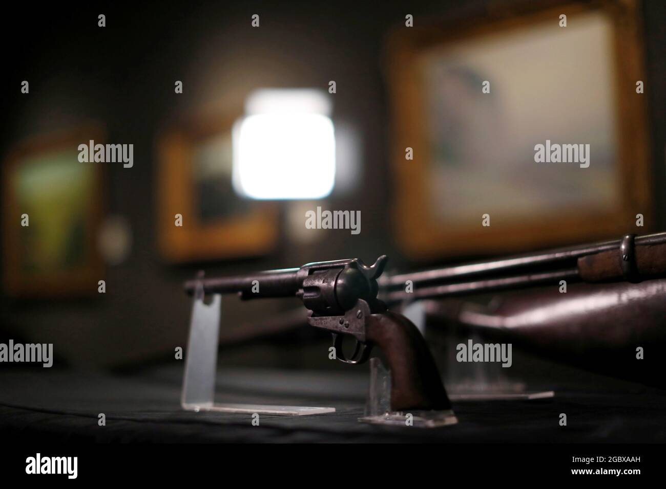 Colt single action army revolver hi-res stock photography and images ...