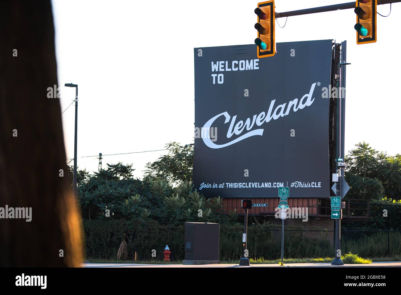 Welcome to cleveland sign hi-res stock photography and images - Alamy