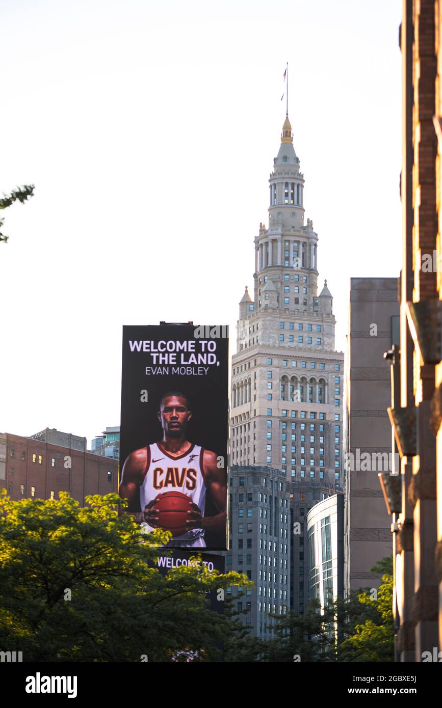 Terminal Tower in Cleveland Ohio Stock Photo - Alamy