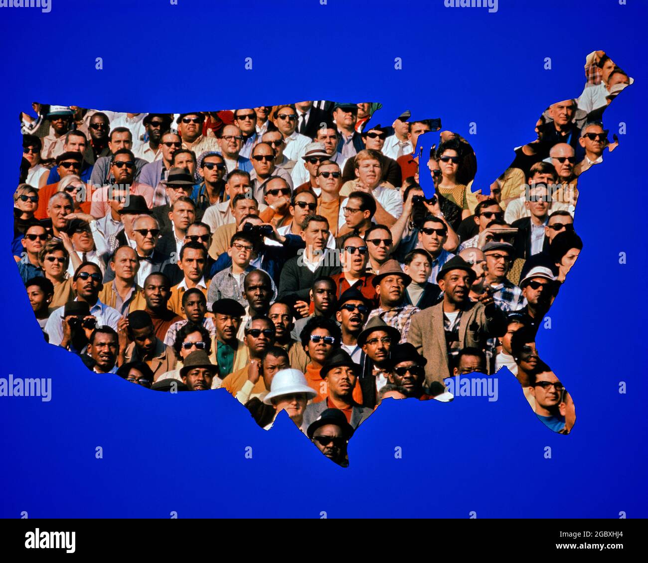 Diverse crowd 1970s hi-res stock photography and images - Alamy