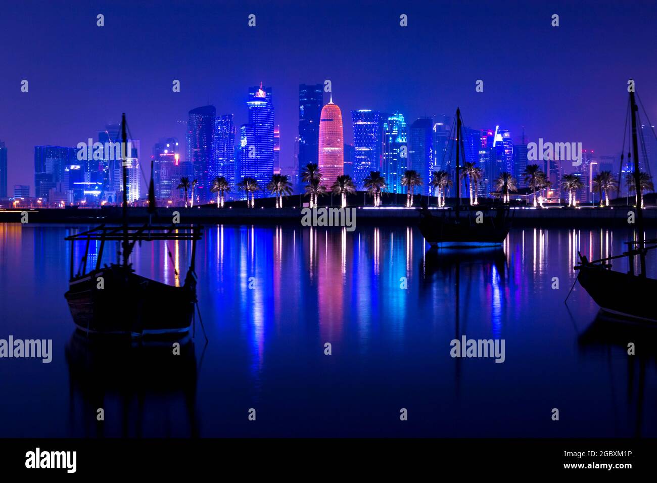 Qatar cityscape in the night hi-res stock photography and images - Alamy