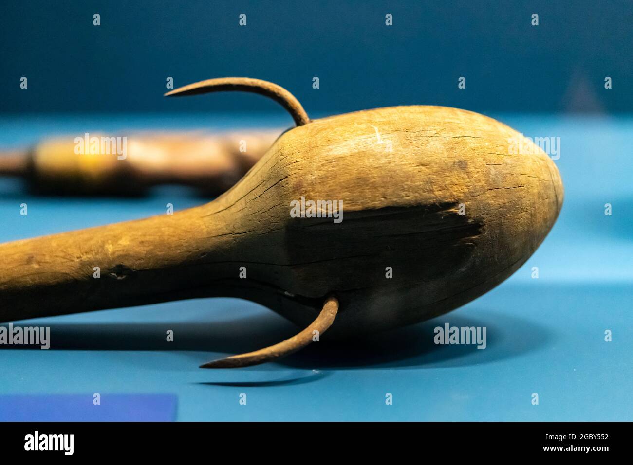 Tank hook hi-res stock photography and images - Alamy