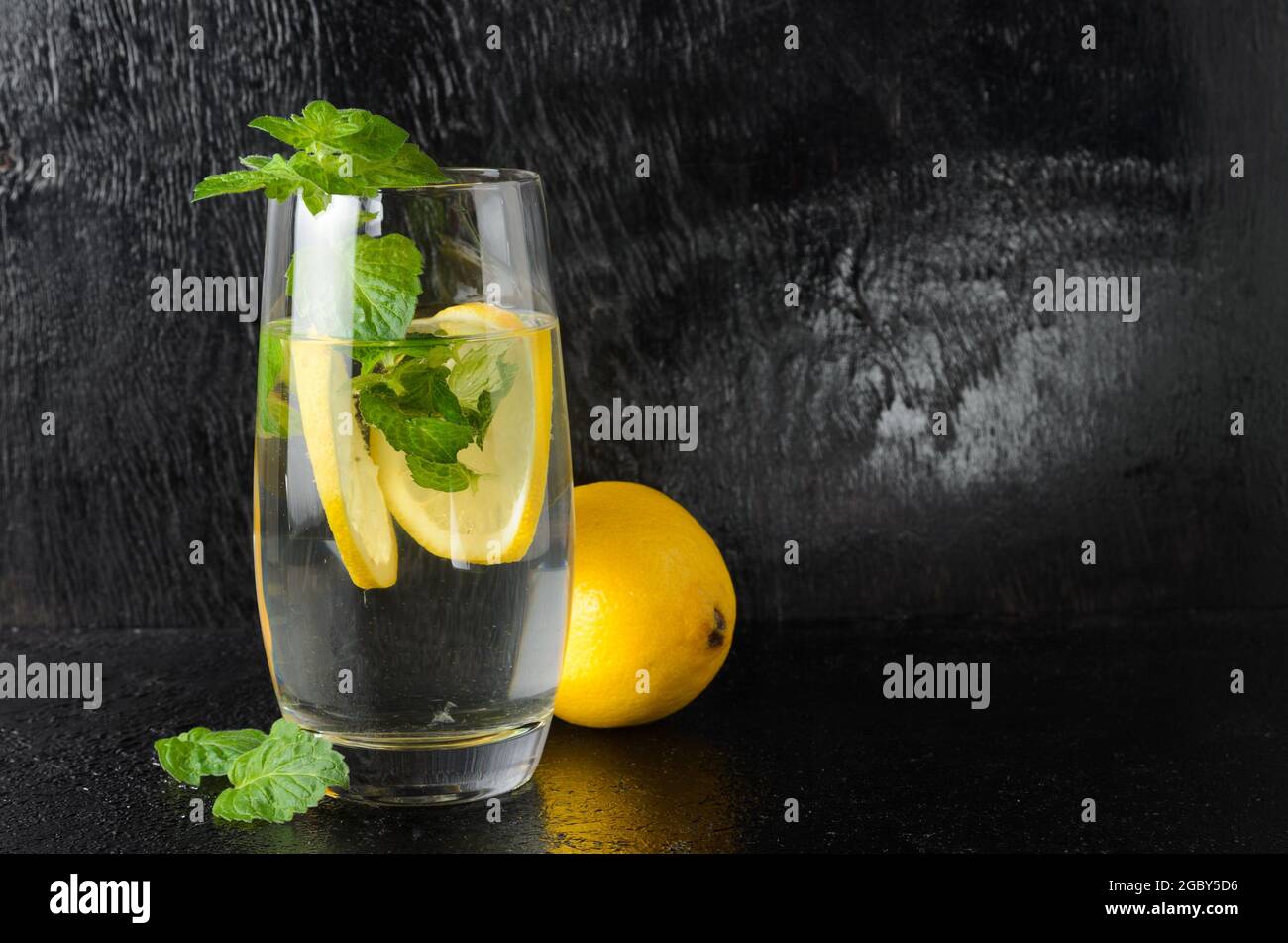 Black lemonade hi-res stock photography and images - Alamy