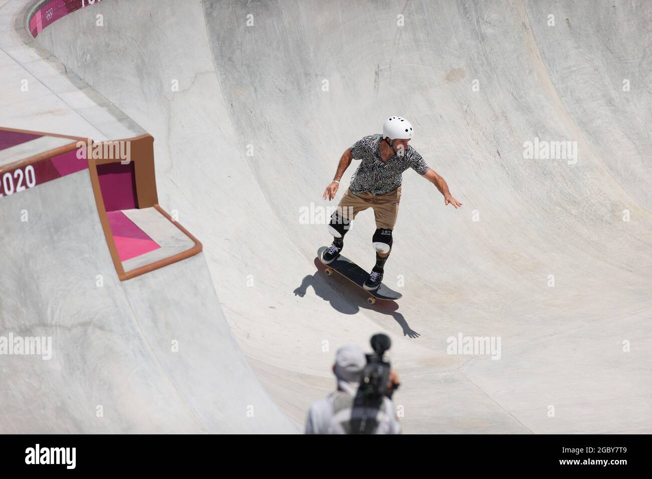 Tokyo, Japan. August 5th 2021: Veteran skateboarder Dallas OBERHOLZER ...