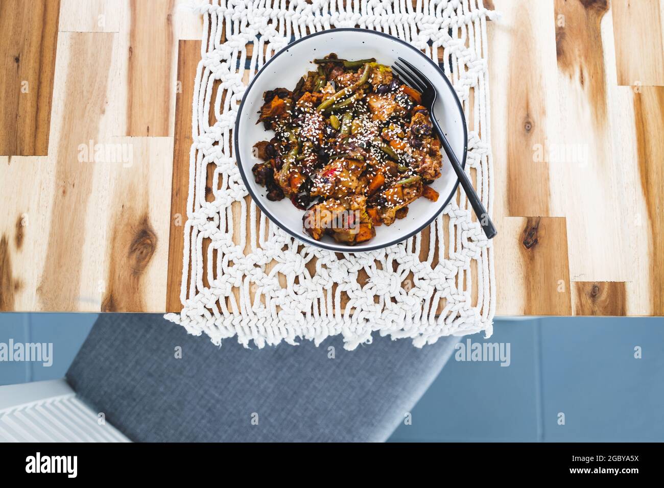 vegan roast with mixed vegetables and plant-based meatloaf slices ...