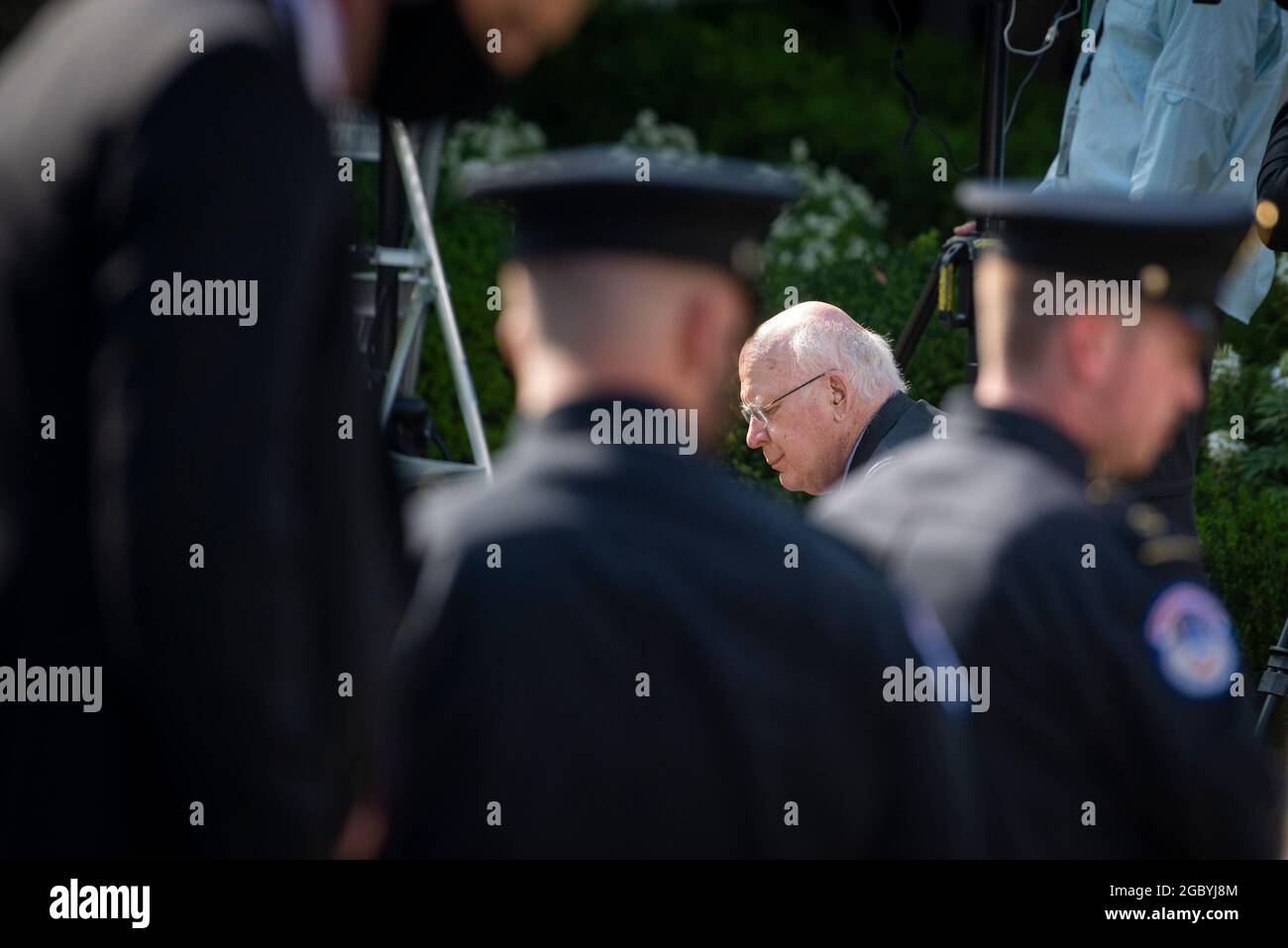 All alone in dc hi-res stock photography and images - Alamy
