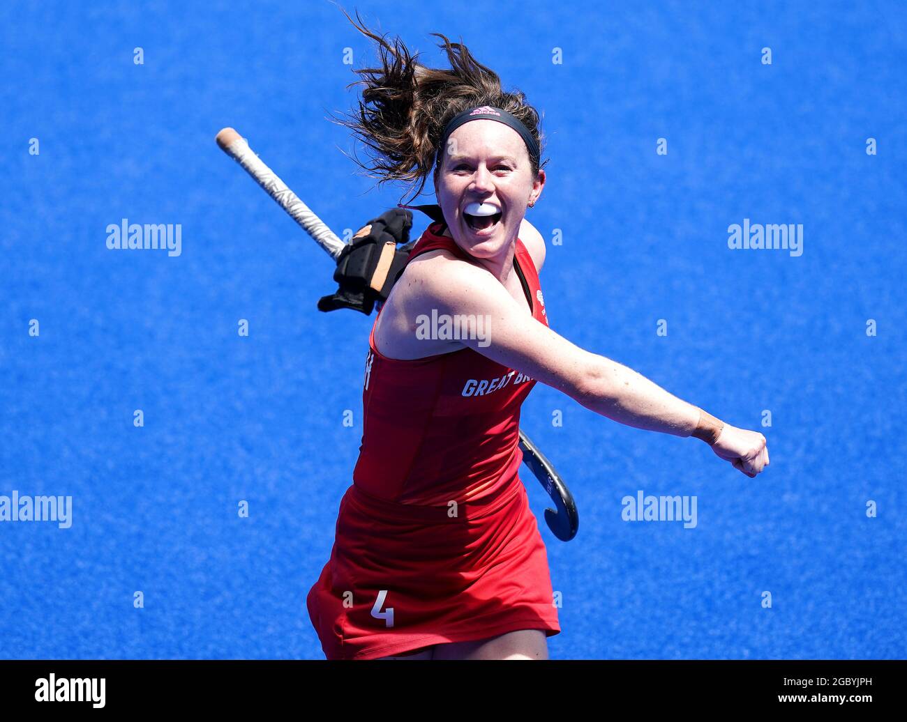 Great Britain's Laura Unsworth celebrates winning bronze in the Women's ...