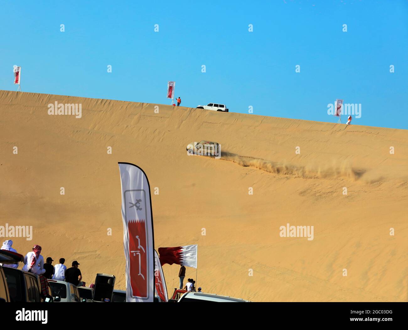 Desert safari at sealine beach mesaieed - QATAR Stock Photo - Alamy