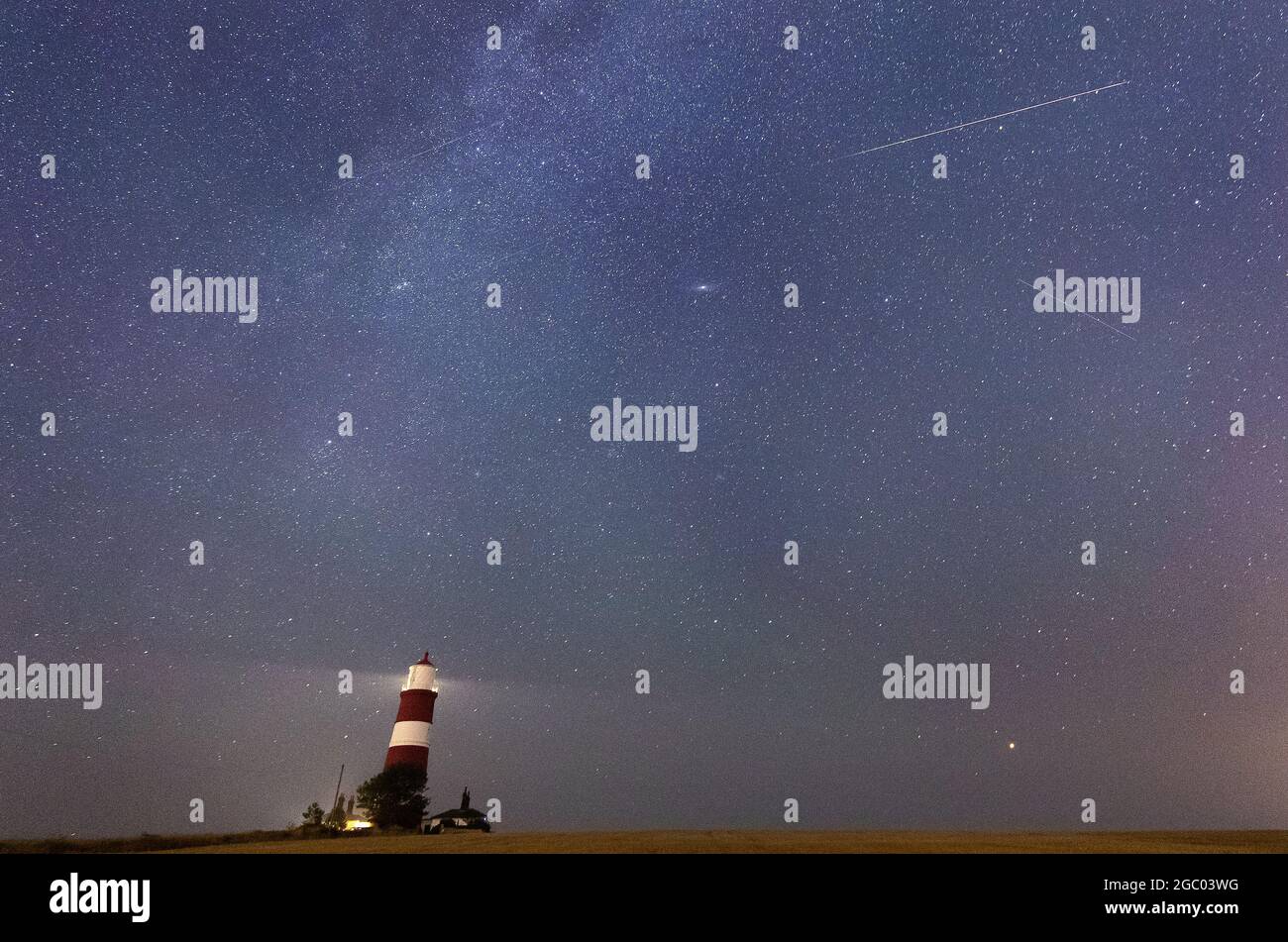 2021 comet hi-res stock photography and images - Alamy