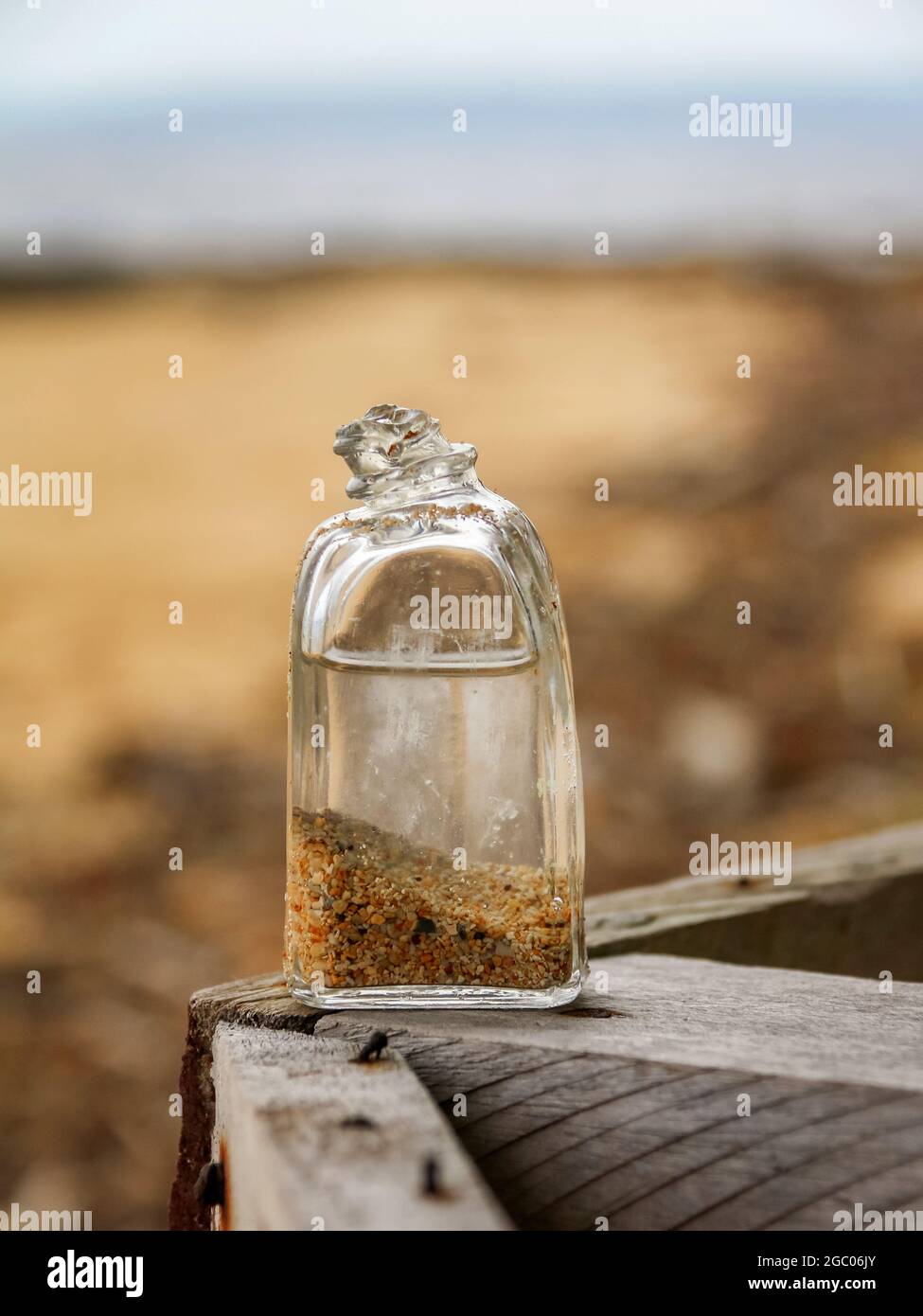 old relic jar amongst the shipwreck on santo island in vanuatu Stock ...