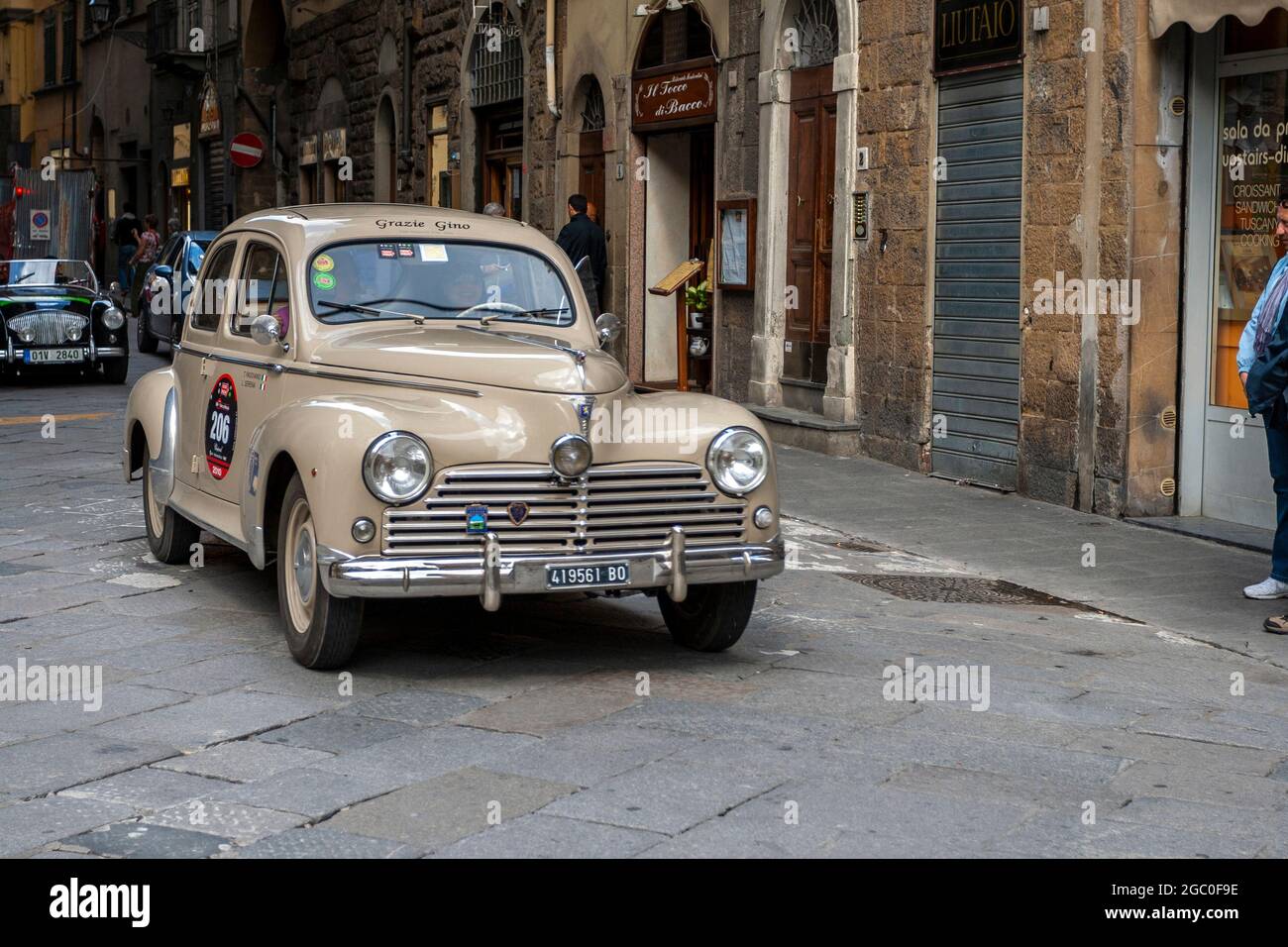 Classic car peugeot 203 hi-res stock photography and images - Alamy