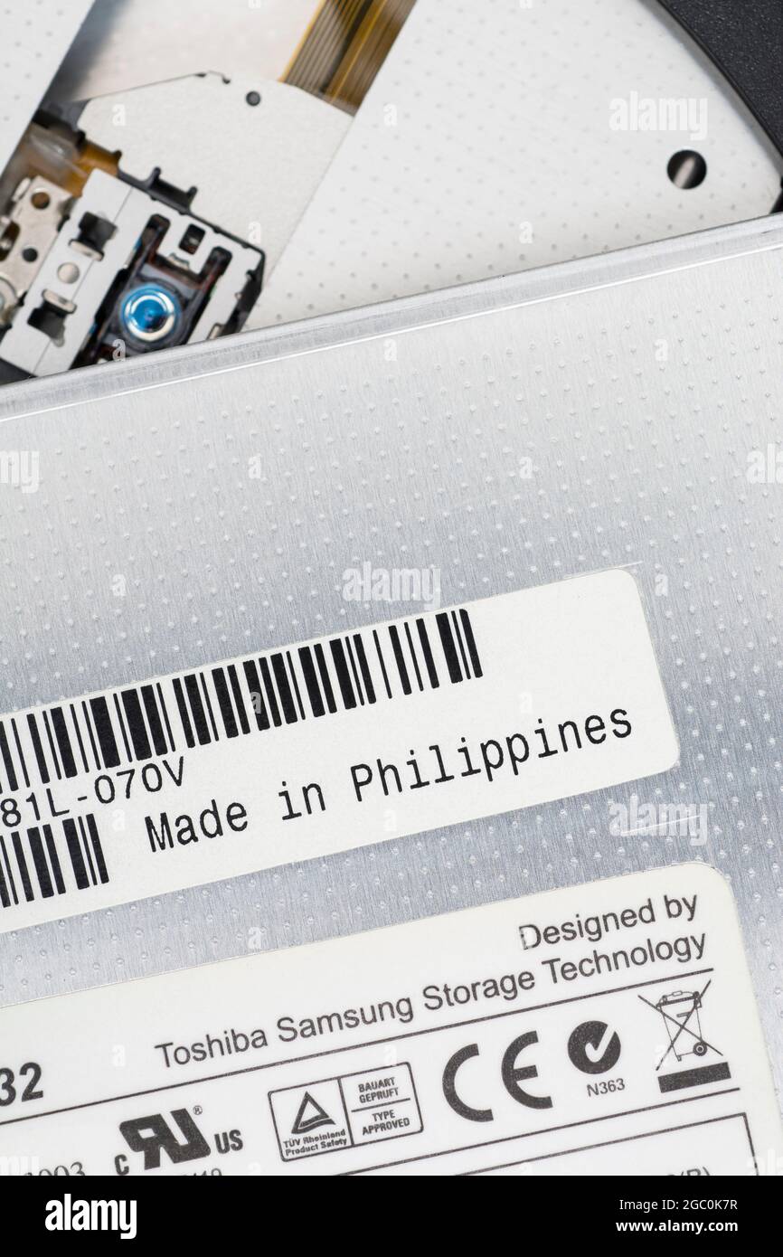 Paper labels on back of Toshiba-Samsung made removable laptop DVD ...