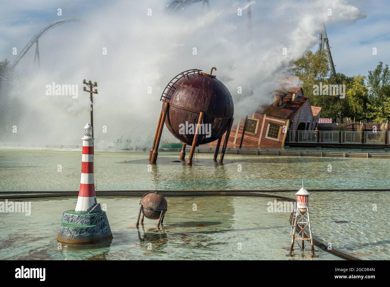 Tidal Wave Splash Boat Ride Thorpe Park Theme Park Stock Photo - Alamy