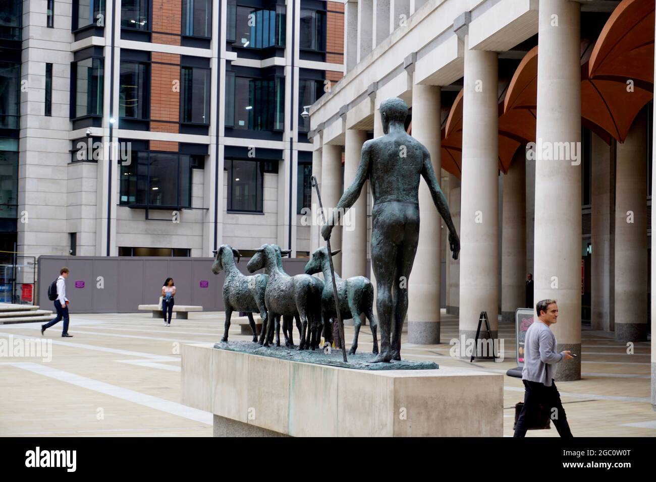 Bronze sculpture of shepherd and sheep in Paternoster Square, London ...