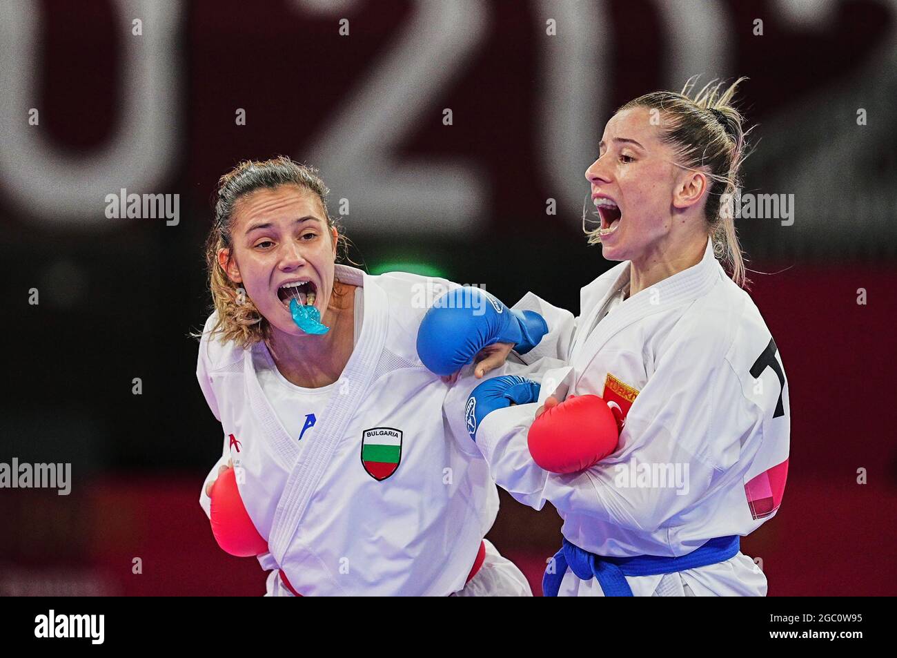 Tokyo olympics karate women hi-res stock photography and images - Alamy