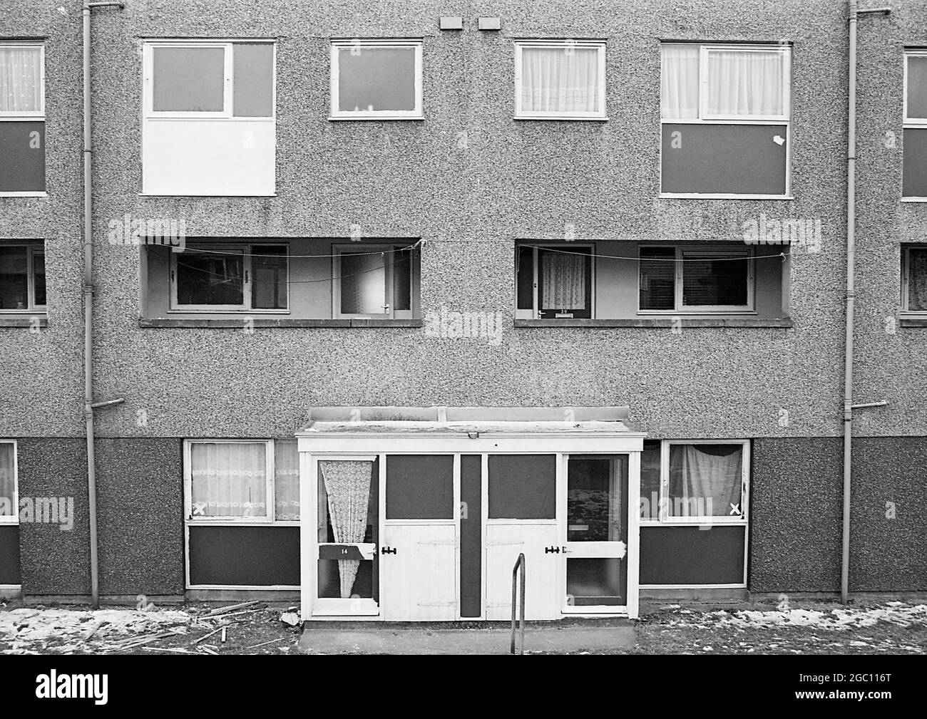 Crabtree housing Black and White Stock Photos & Images - Alamy