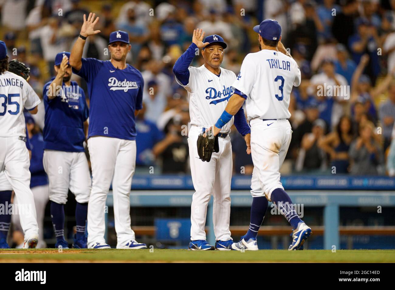 Los Angeles Dodgers manager Dave Roberts celebrates a dodgers victory ...