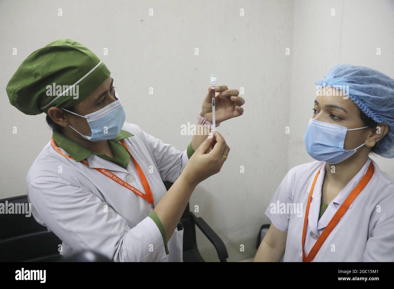 Clinique de vaccination covid 19 hi-res stock photography and images ...