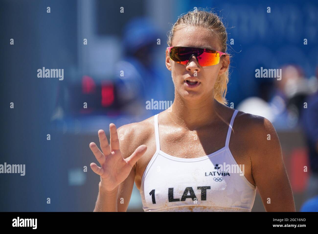 Womens beach volleyball hi-res stock photography and images - Alamy