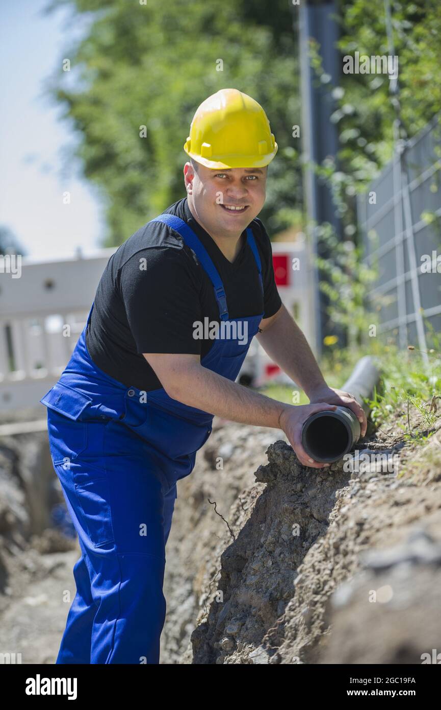 Construction trench hi-res stock photography and images - Alamy