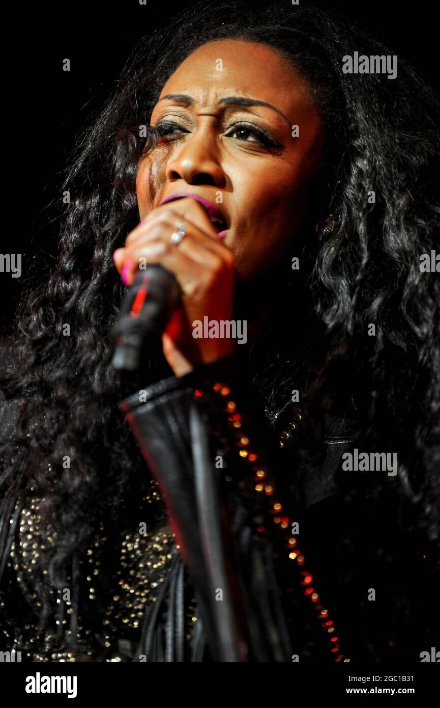 Soul singer beverley knight hi-res stock photography and images - Alamy