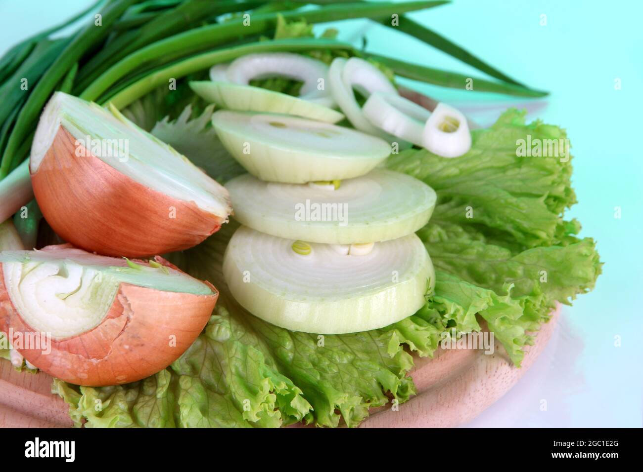 Composition with herbs and onions close-up Stock Photo - Alamy