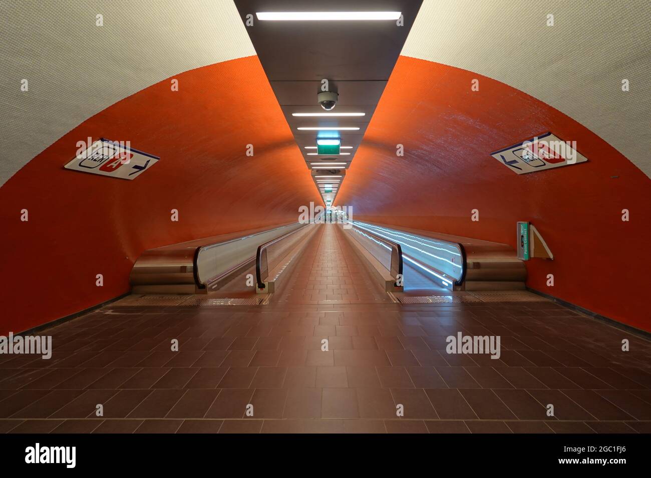 Paris, RER A, Auber Stock Photo - Alamy